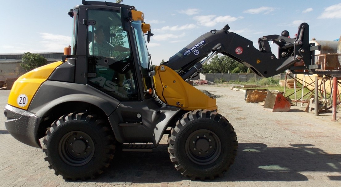 BIRD MACHINES | SWING LOADER